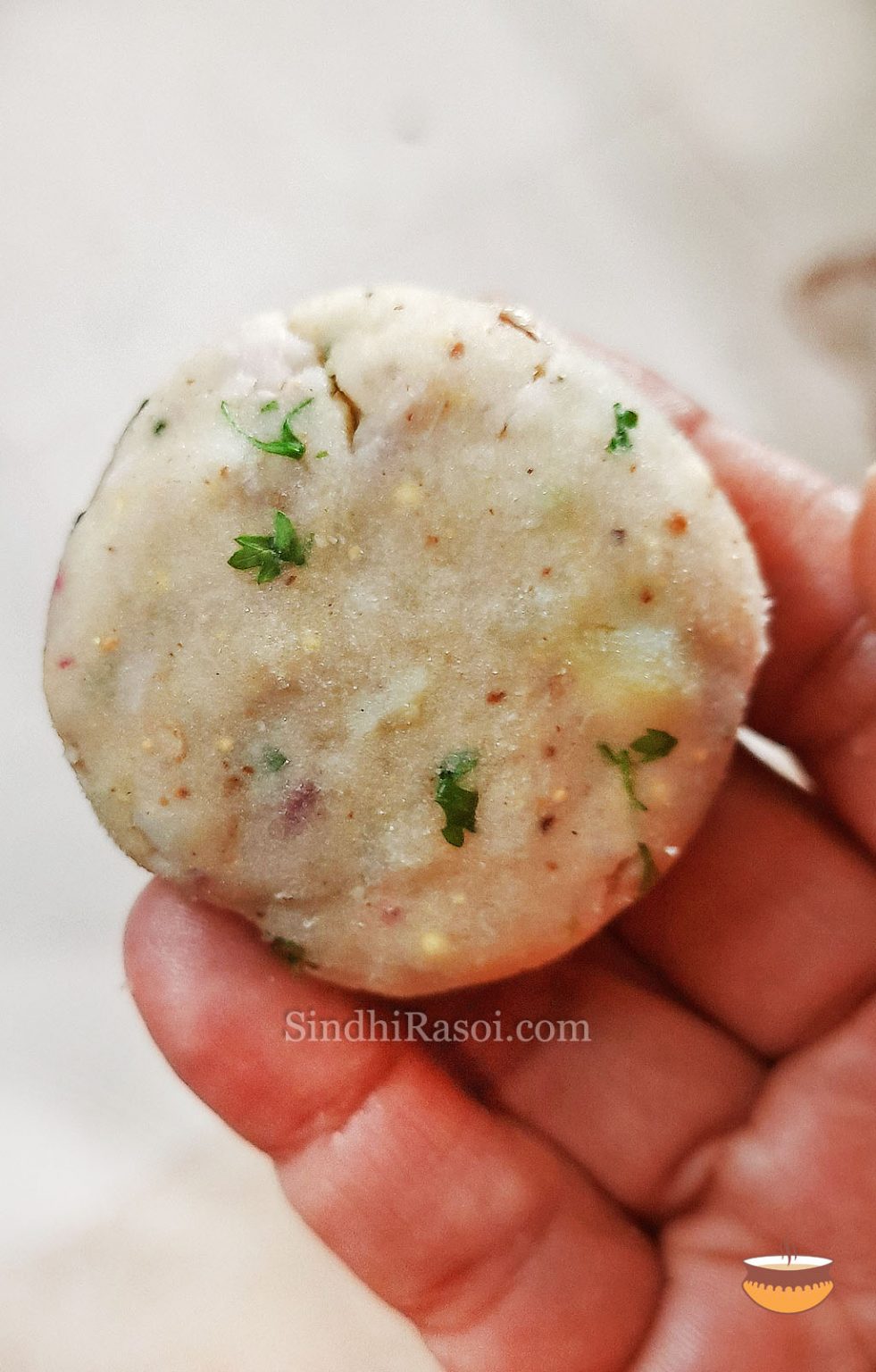 Beeh Tikki Paalak|Lotus Stem Tikki in Spinach Curry